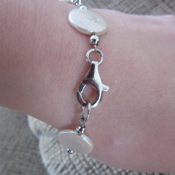 Jewelry | Round Pearl Sterling Silver Clasp Bracelet 675 In | Poshmark